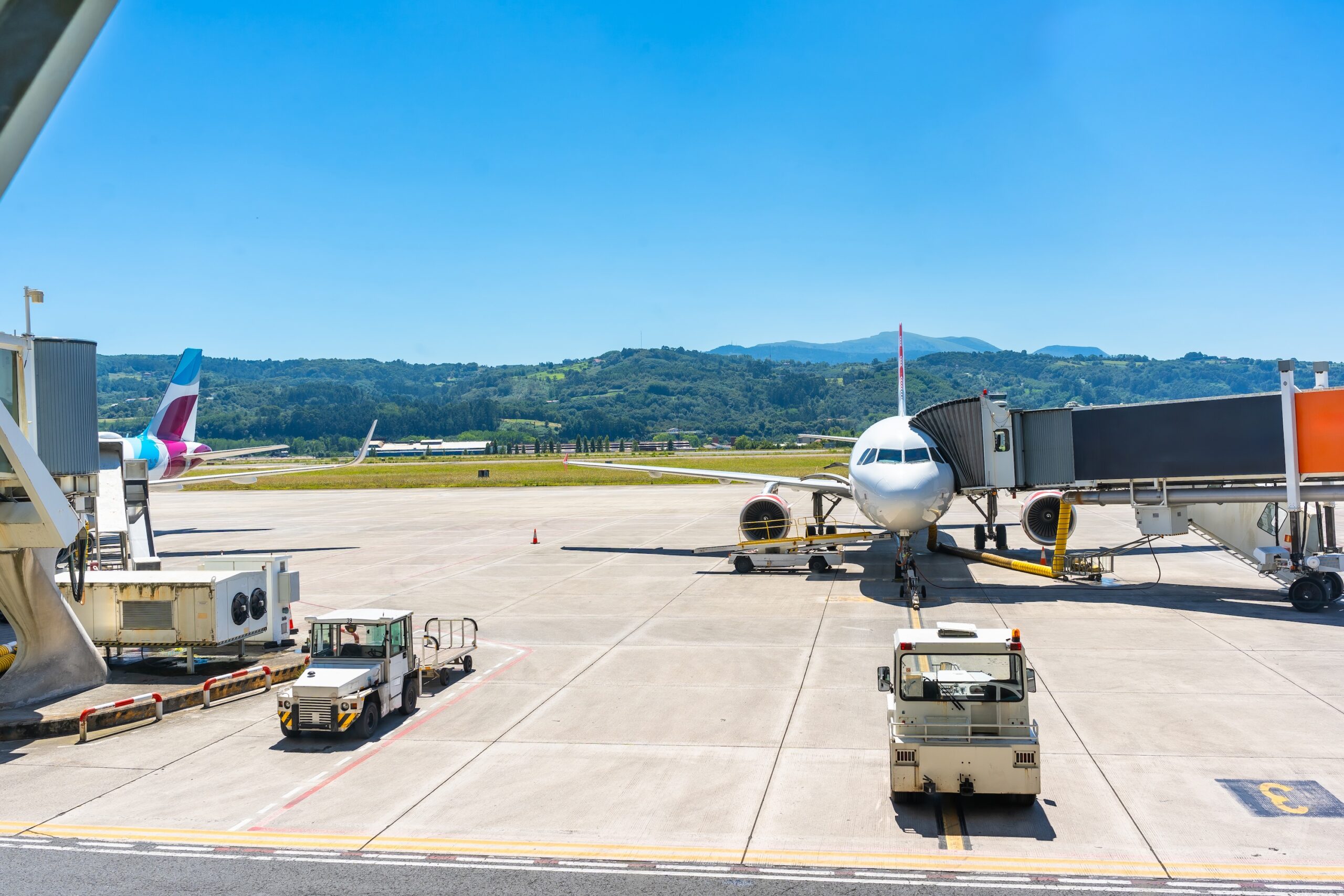 Fasteners in Ground Support Equipment: Keeping Airports Moving - Omni ...